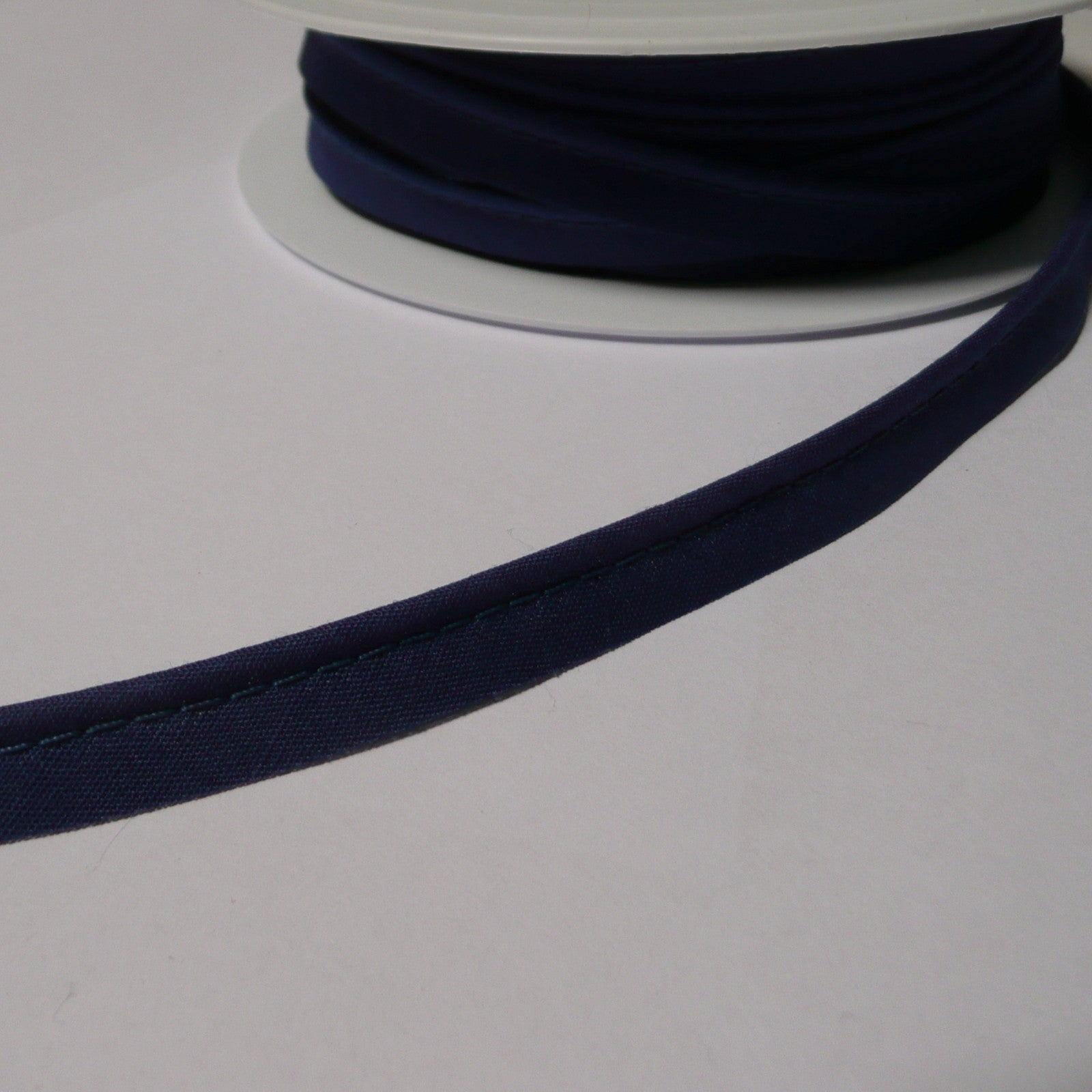 2mm Insert Piping Cord Plain Colours - 42 Options – On Trend Fabrics